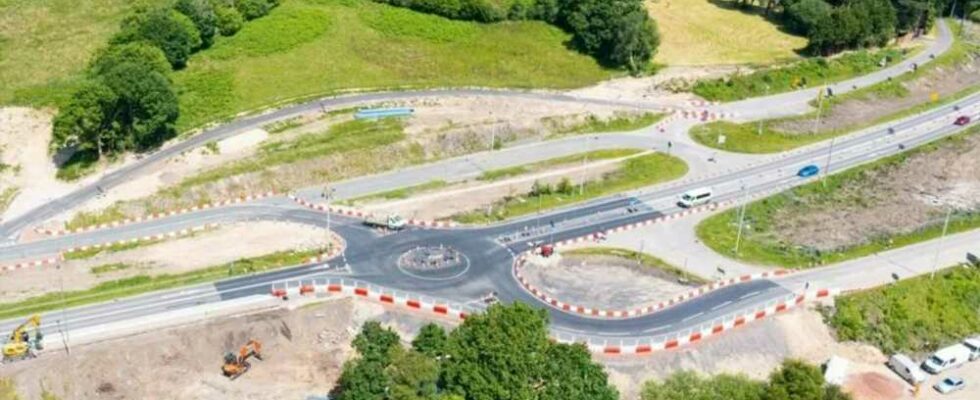 ‘Britain’s worst roundabout’ is blasted after series of crashes as ...